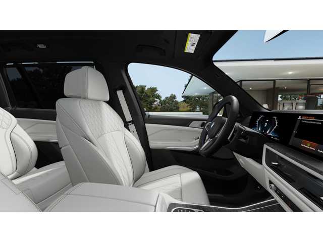 New 2026 BMW X7 M60i SUV in # | Sewell Automotive Companies